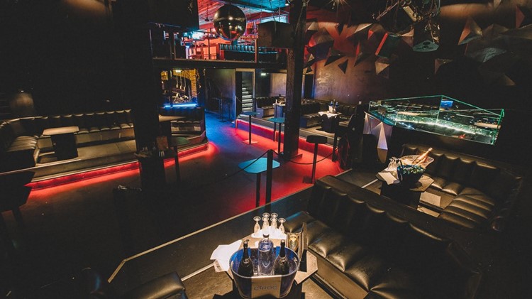 Hive Copenhagen guest list & table bookings