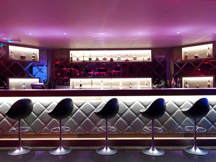 Maddox London guest list & table bookings